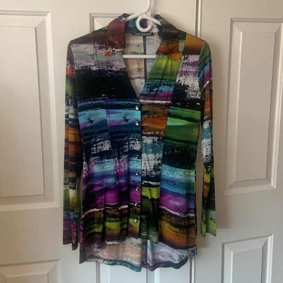 SNO SKINS | Tops | Euc Snoskins Or Sno Skins Blouse S Gorgeous ...